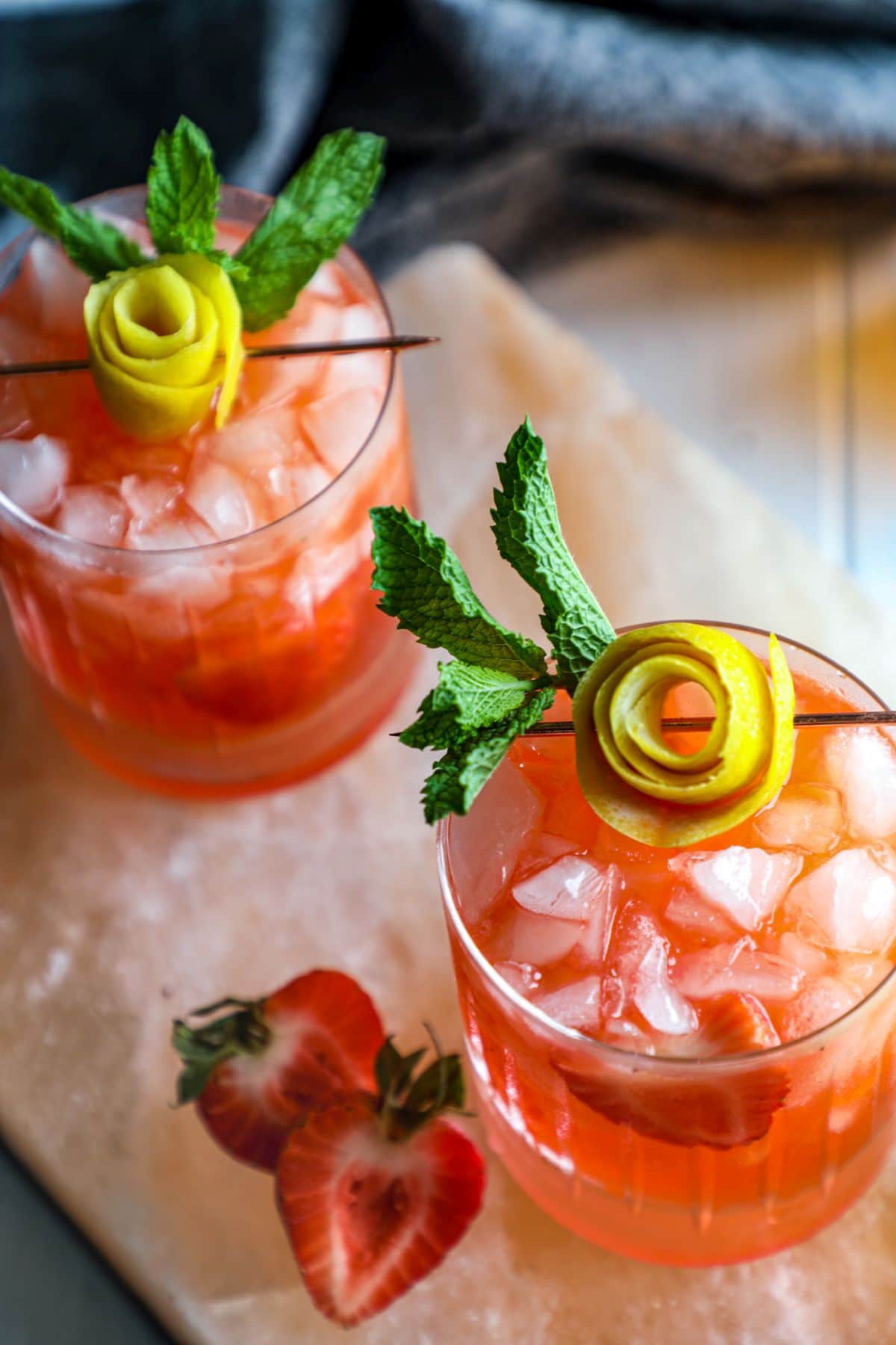 Strawberry Lemonade Keto Whiskey Smash - Bonappeteach