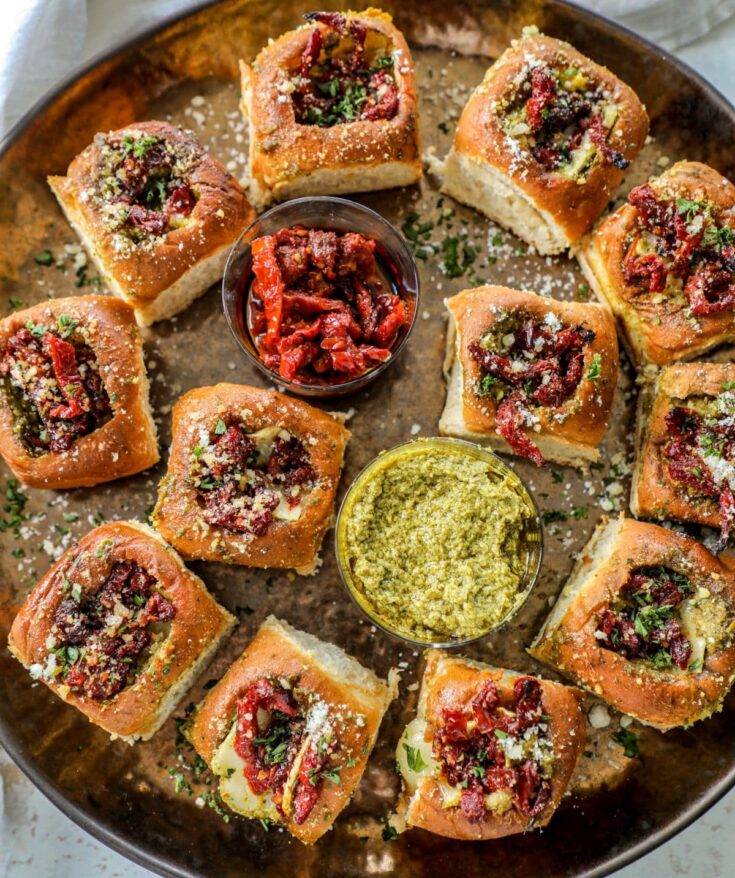 Brie Sliders Recipe - Bonappeteach
