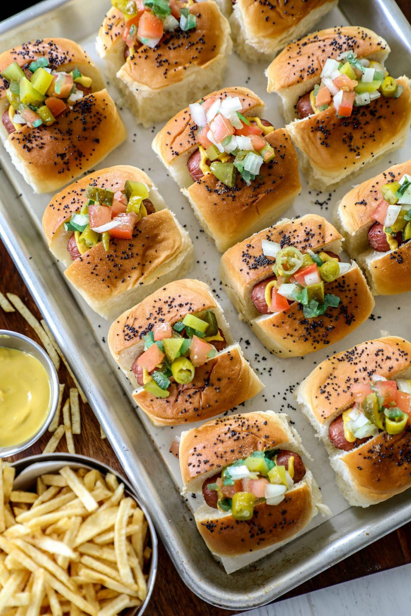 Mini Chicago Hot Dog Sliders - Bonappeteach
