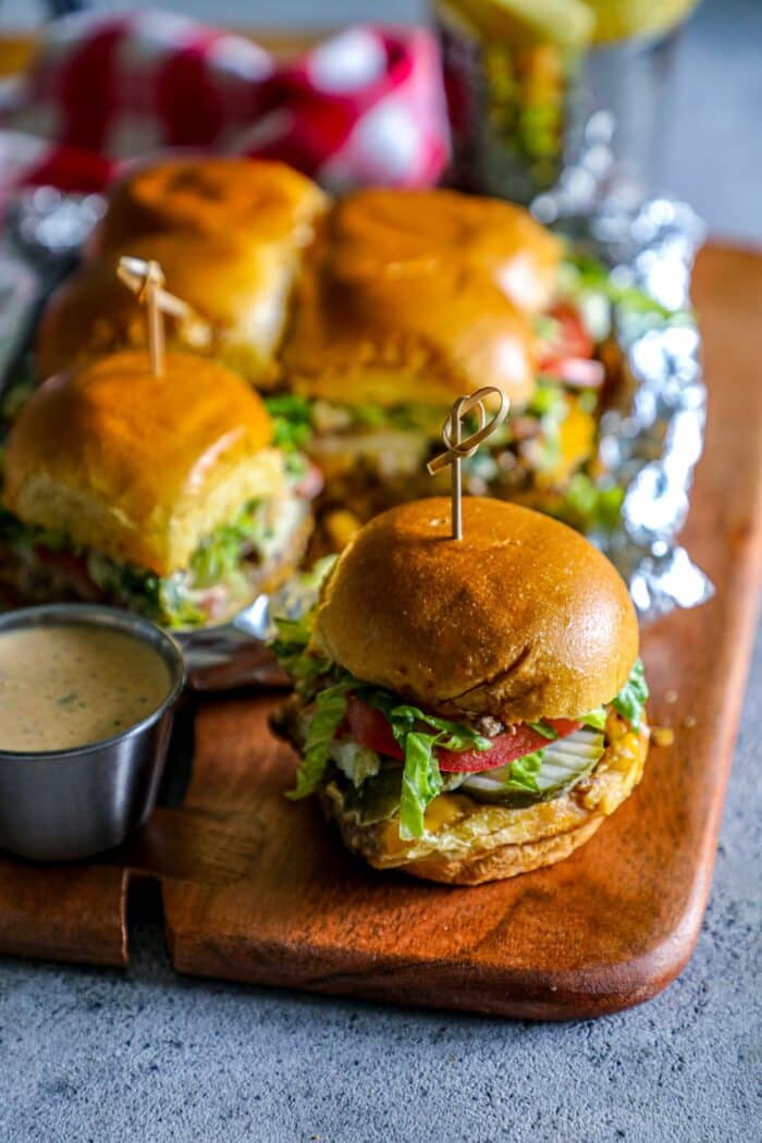 Animal Style Sliders Recipe - Bonappeteach