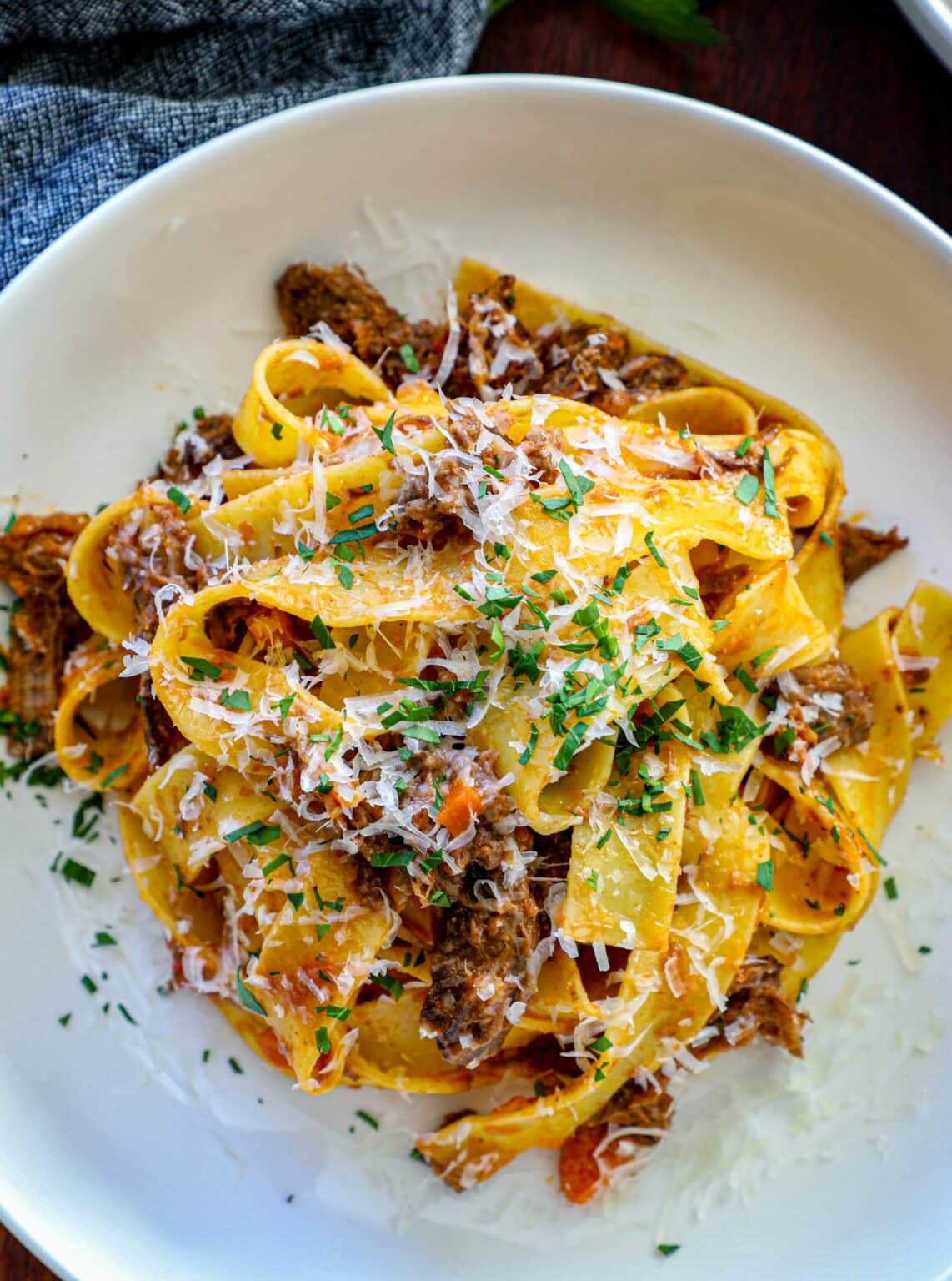 Chuck Roast Ragu Recipe - Bonappeteach