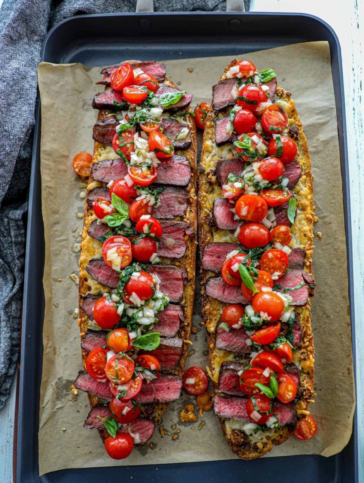 Cheesy Garlic Bread With Steak Bruschetta - Bonappeteach