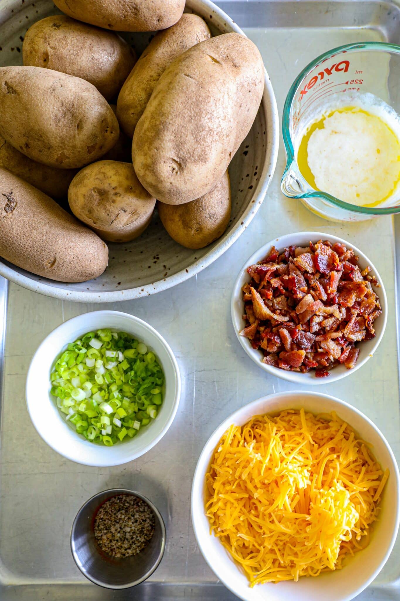 Crispy Muffin Tin Potatoes Recipe - Bonappeteach