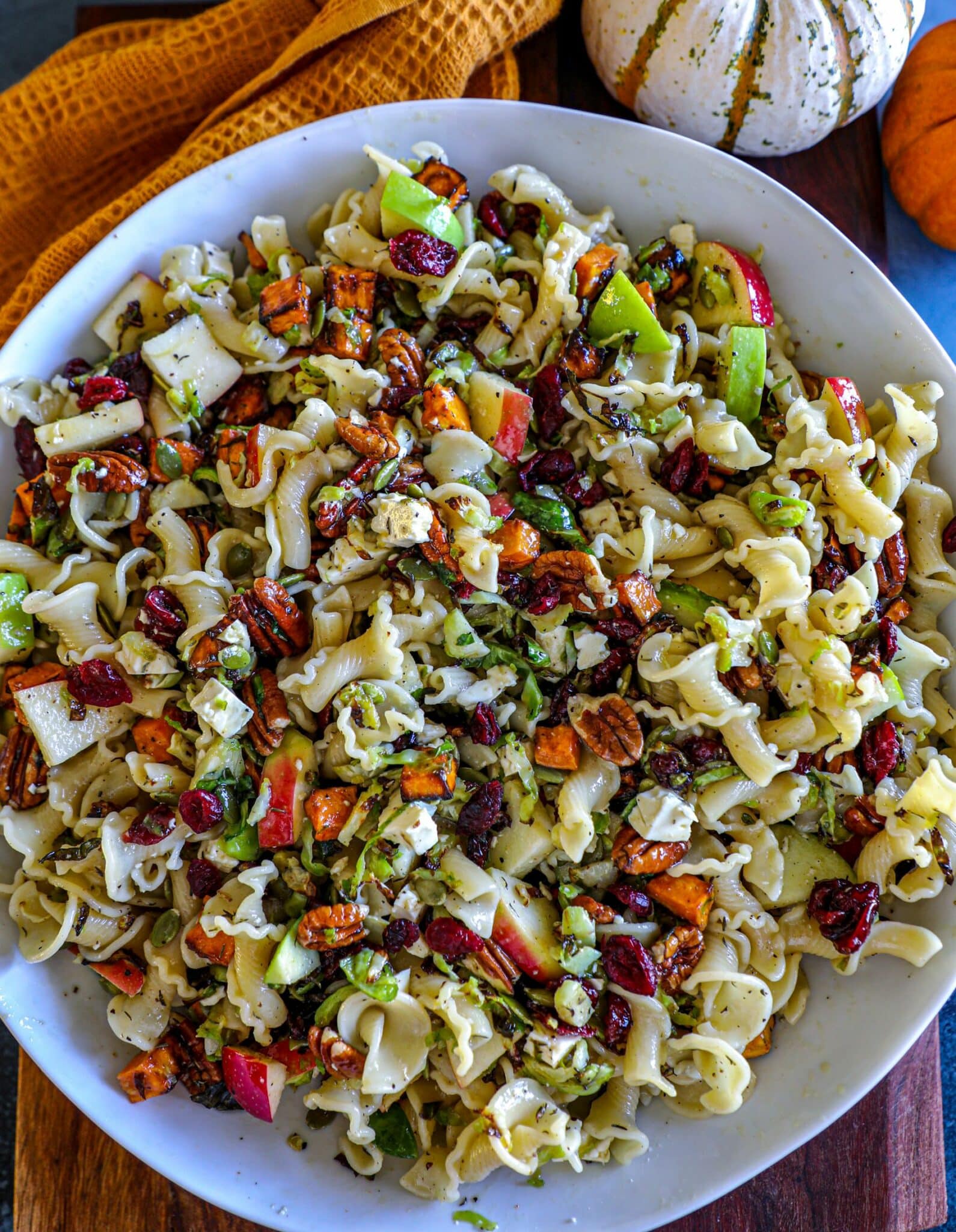 Fall Harvest Pasta Salad - Bonappeteach