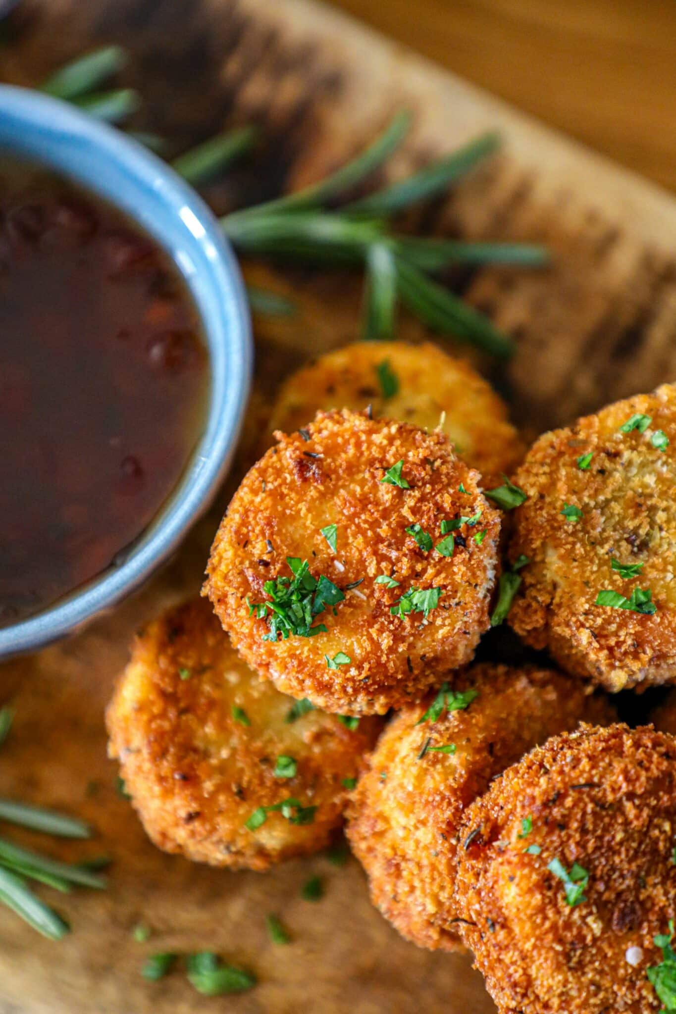 Fried Brie Recipe - Bonappeteach