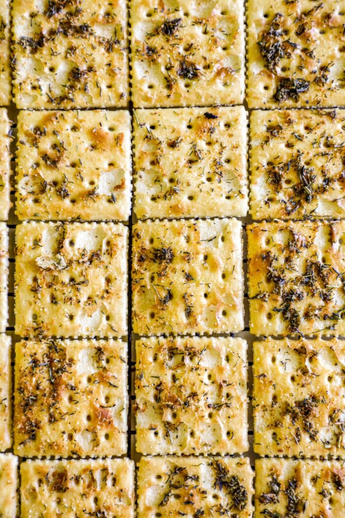 Smoked Saltines Recipe - Bonappeteach
